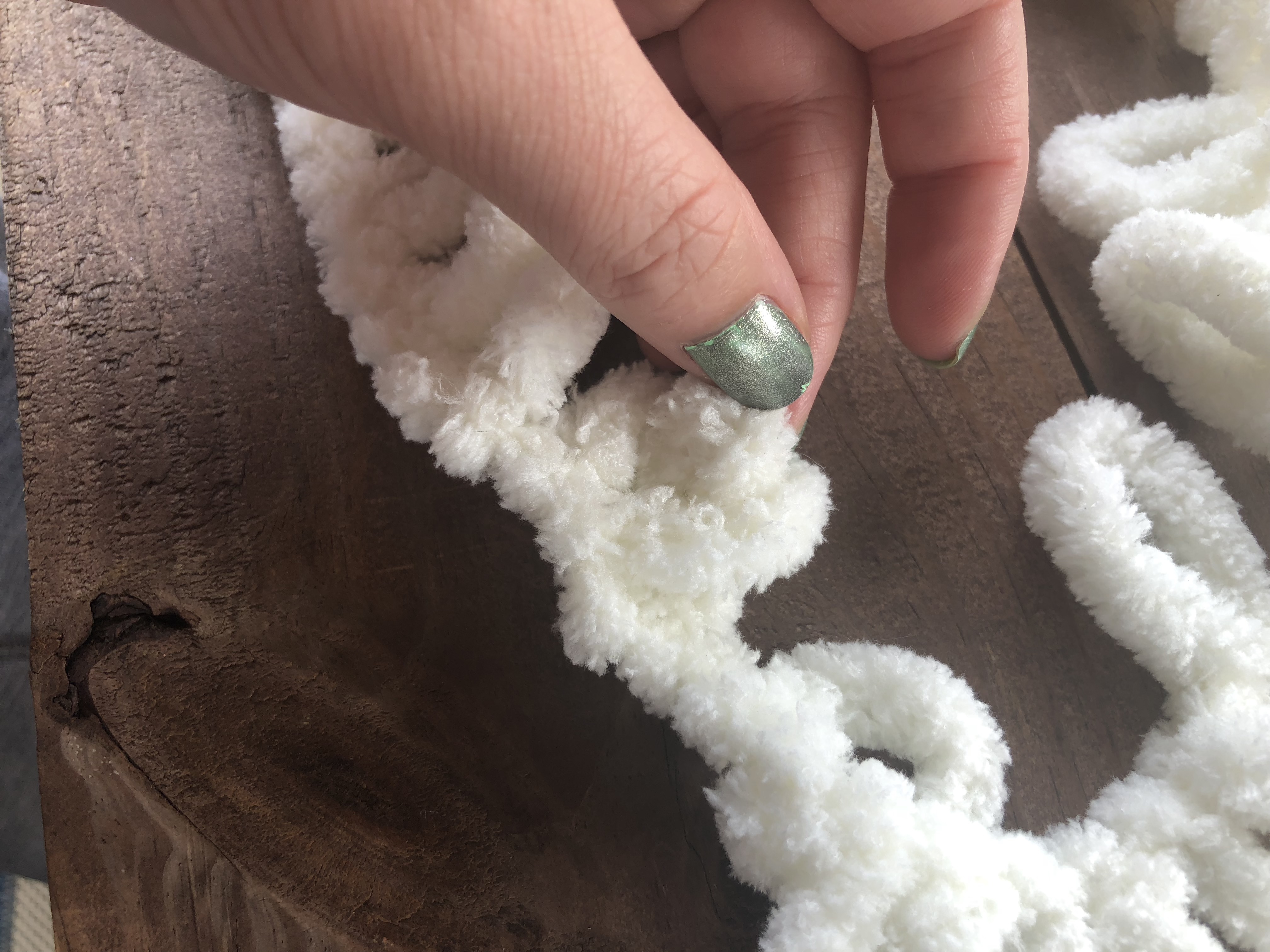 Easy Giant Knit Blanket Tutorial | Loop Yarn Blanket - A Crafty Concept