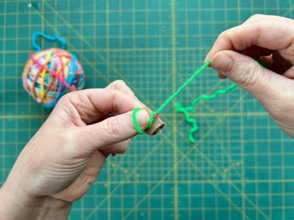 DIY Scrappy Yarn- How to Turn Yarn Scraps Into Beautiful New arn - A ...
